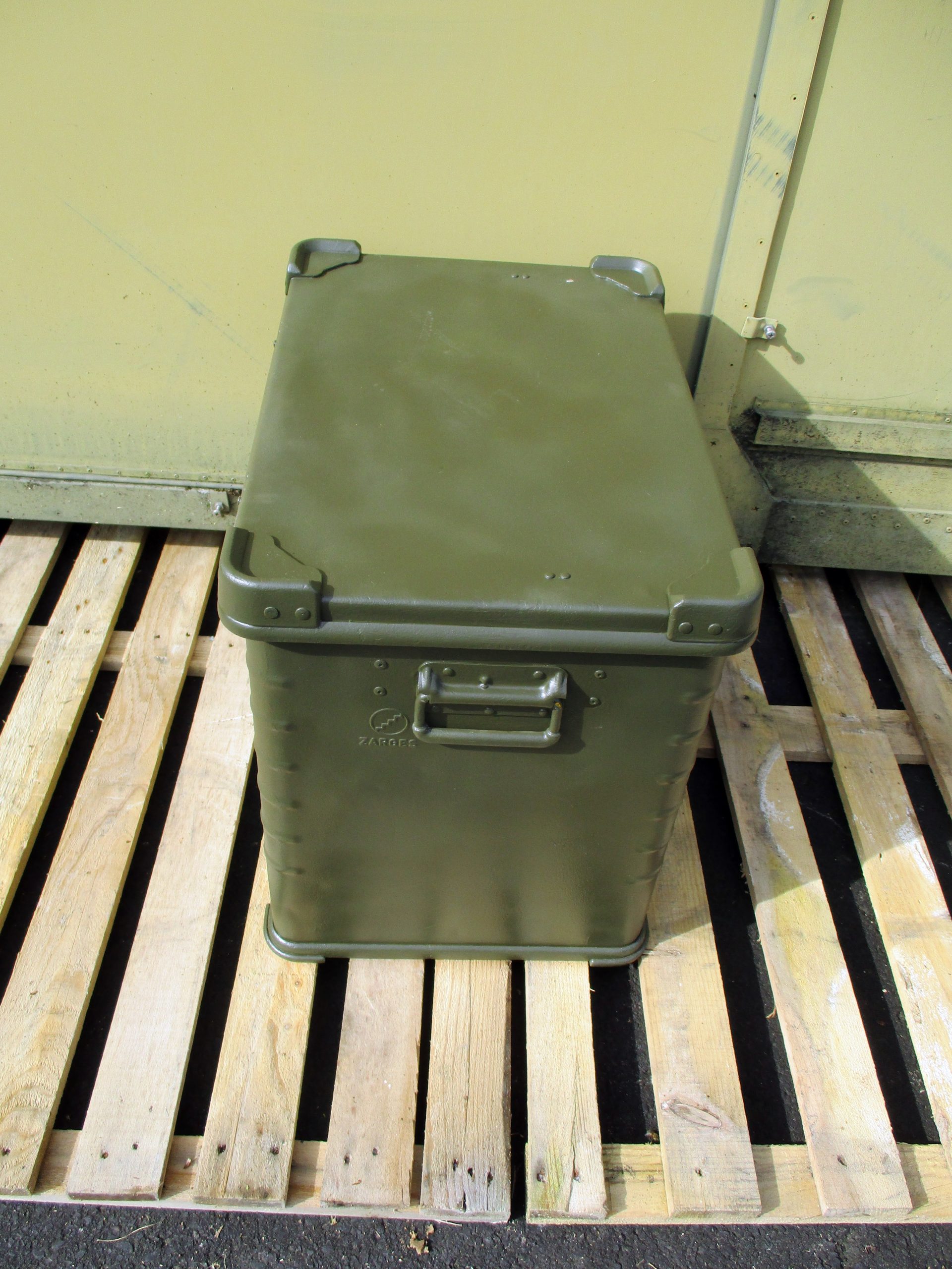 Zargeskiste A10 Kiste Box Zarges Alukiste BW Bundeswehr • VW38 Iltis-Store